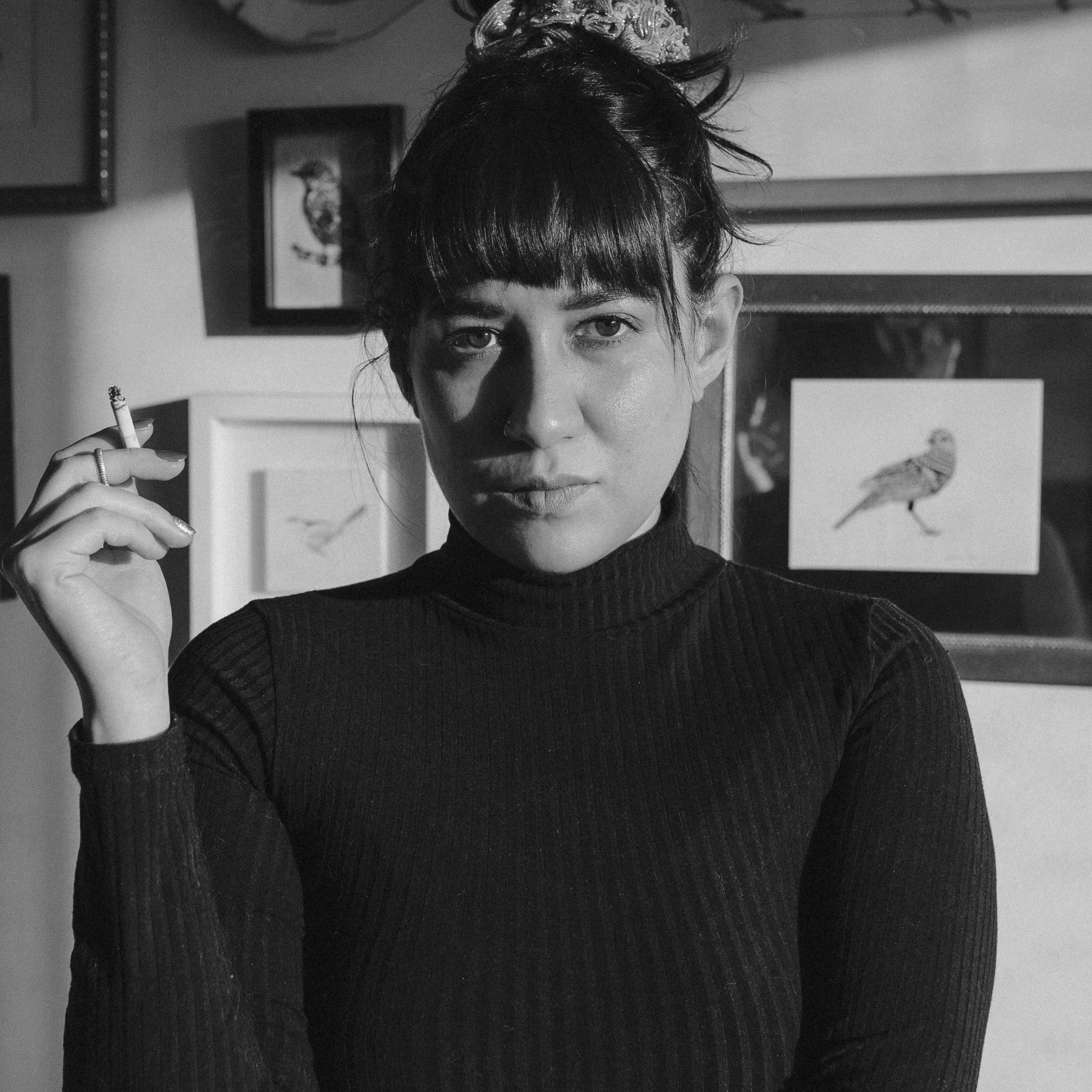 Hablemos Escritoras · Perfil de Escritora: Julieta Marchant